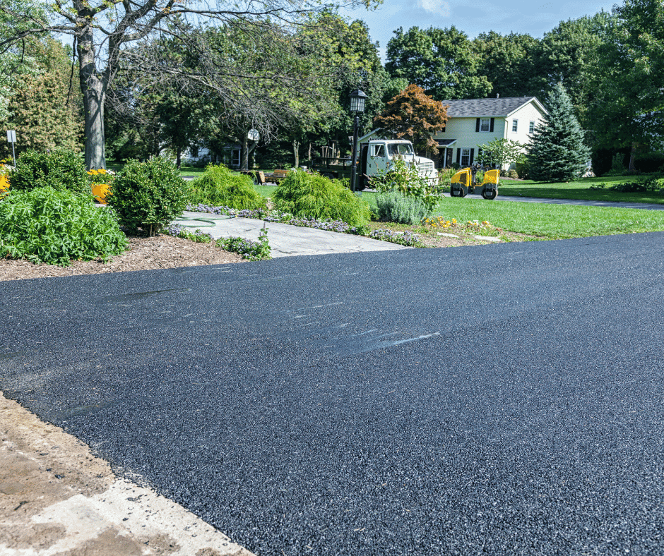 Concrete vs. Asphalt Driveways in Orlando: Which Material Wins?